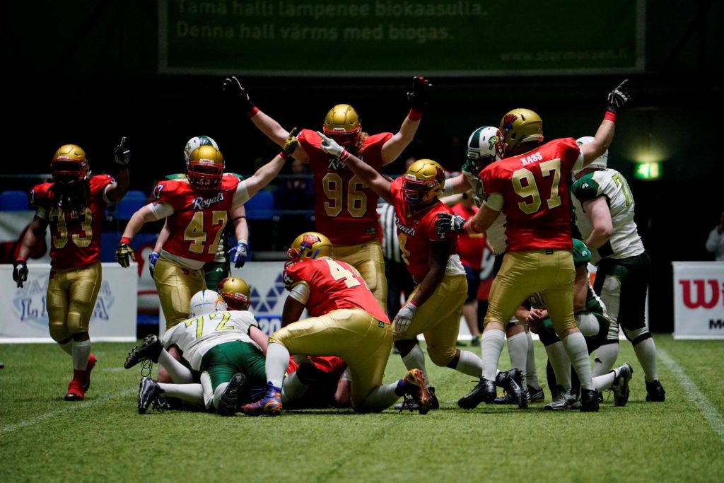 Wasa Royals, Hämeenlinna Huskies emerging as Maple League favorites in ...